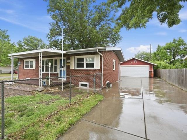 1101 W 4th St, Haysville, KS 67060