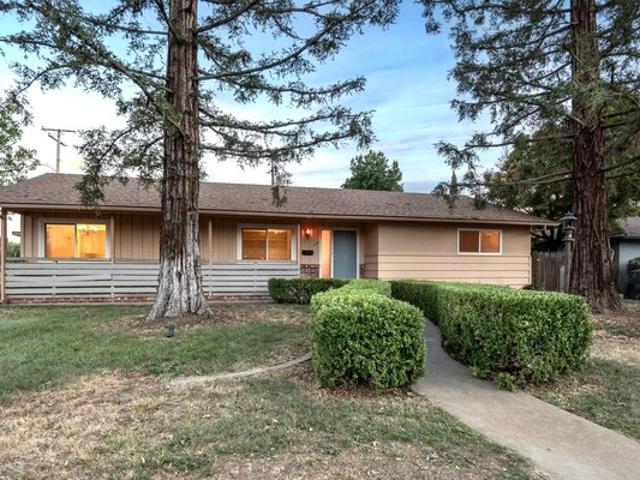 1101 W Laurel Ave, Visalia, CA 93277