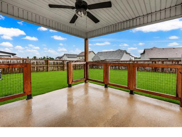 1101 Whitney Dr