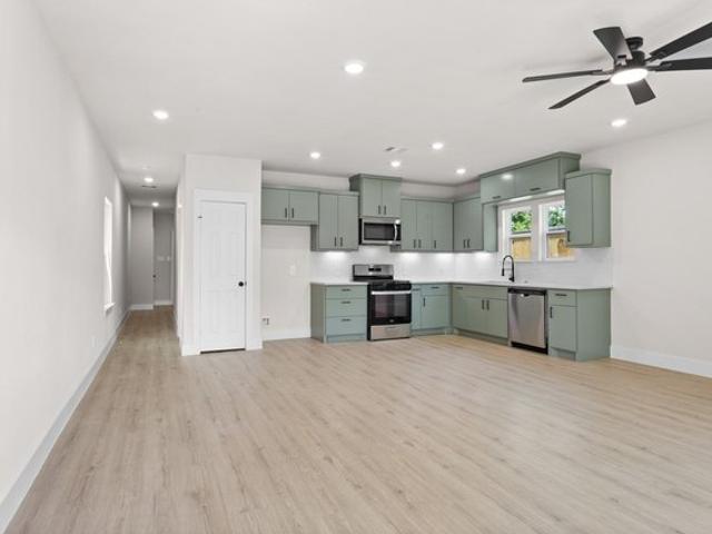 1101 Wooding St, Houston, TX 77011