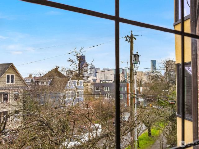 1101 17th Ave, Unit 303, Seattle, WA 98122 | MLS #2545