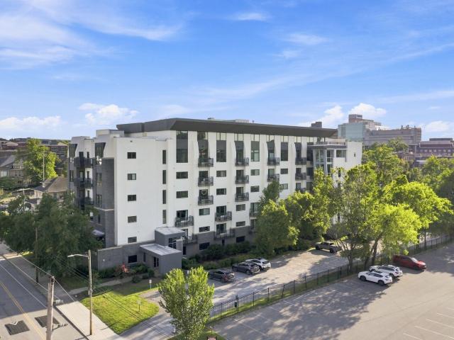 1101 18th Ave S # 205