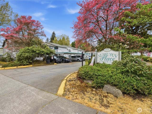 1101 37th St SE, Unit 401, Auburn, WA 98002 | MLS #2503 | Compass