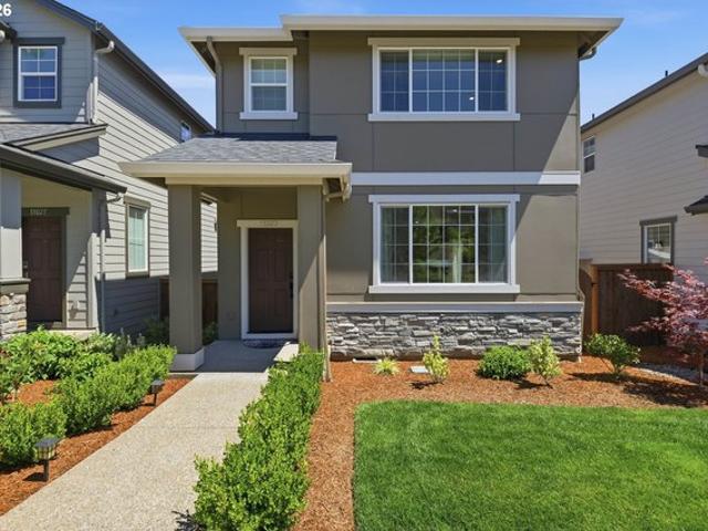 11023 SW Stockholm Dr, Wilsonville, OR 97070