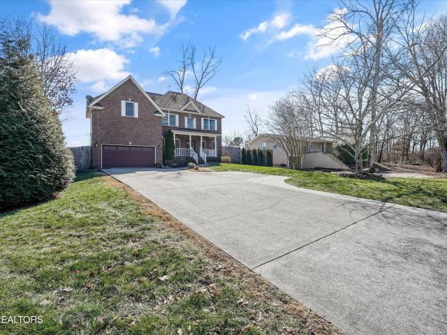11022 Woody Drive