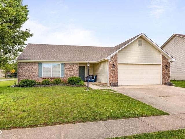 11024 Oakspring Dr, Indianapolis, IN 46239