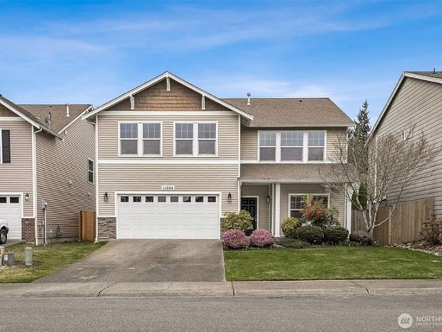11024 st Avenue Ct E, Bonney Lake, WA 98391
