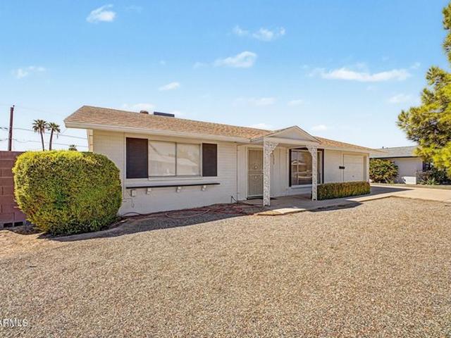 11025 W Florida Ave, Sun City, AZ 85351