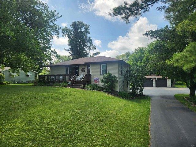 11029 Arcola Rd, Arcola, IN 46704