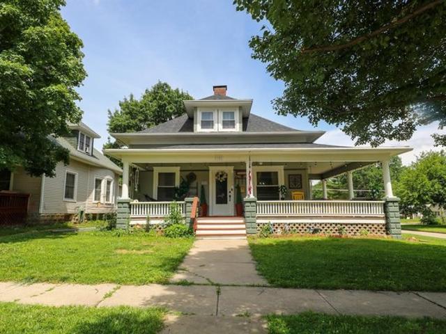 1102 Neosho St, Emporia, KS 66801