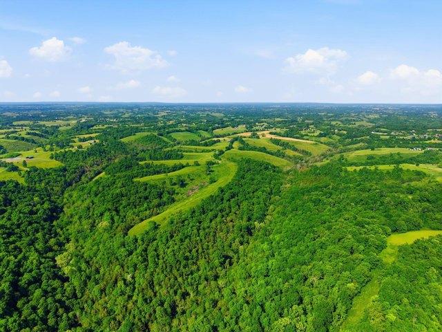 1102 Nina Ridge Rd, Lancaster, KY 40444