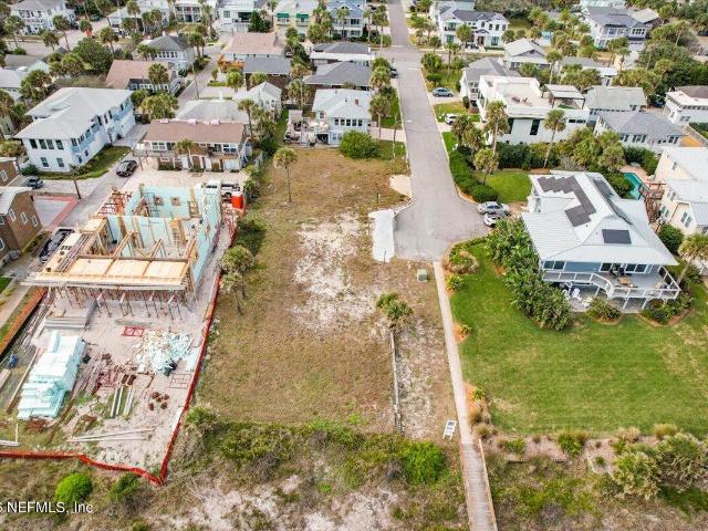 1102 Ocean Front, Neptune Beach, FL 32266 | MLS #2125
