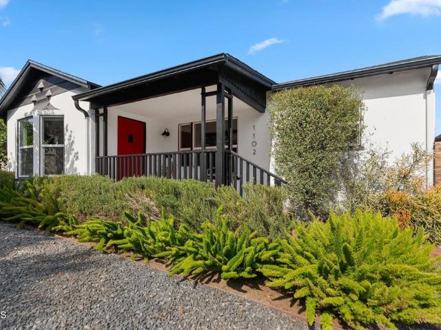 1102 Bella Vista Avenue