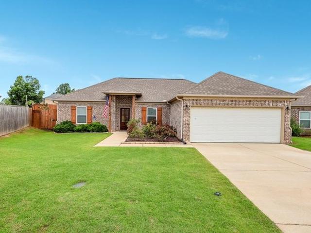 1102 Briarwood Dr, Oxford, MS 38655