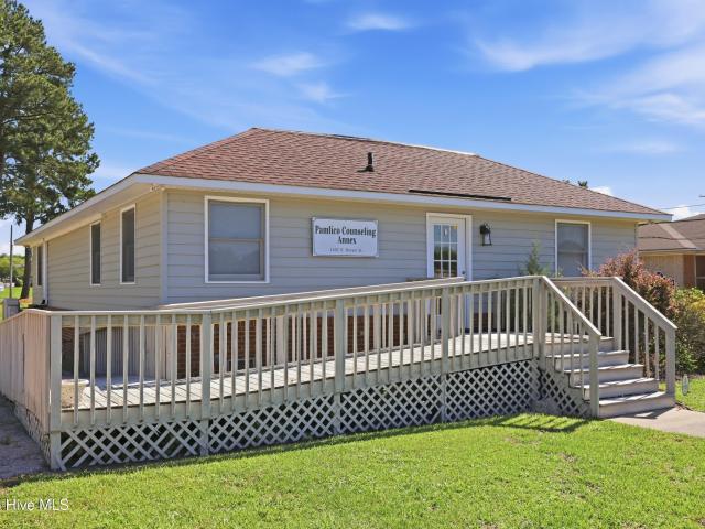 1102 Brown Street