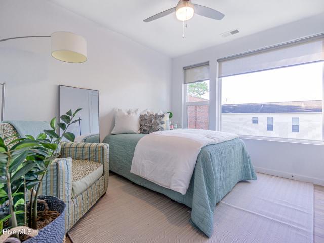 1102 Castle St, Unit 202, Wilmington, NC 28401 | MLS #100561
