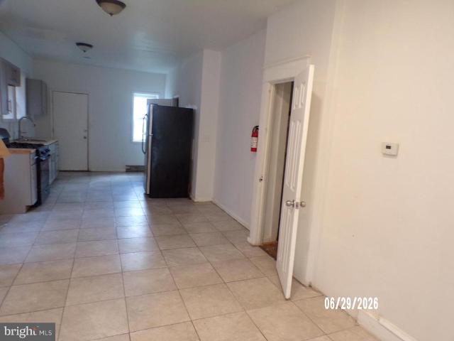 1102 Collings Road