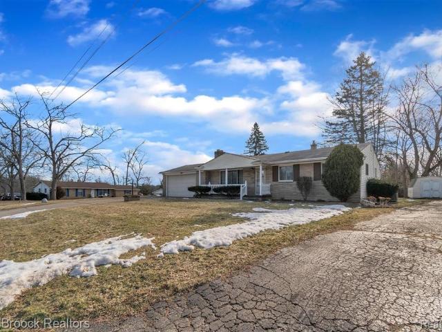 1102 davenport drive