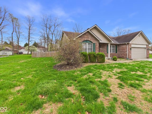 1102 Evergreen Court
