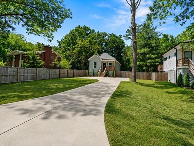 1102 Fernbank Dr, Madison, TN 37115