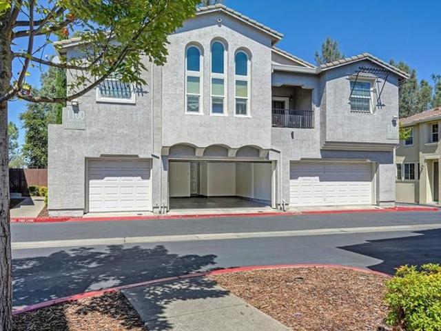 1102 Ferry Cir, Folsom, CA 95630