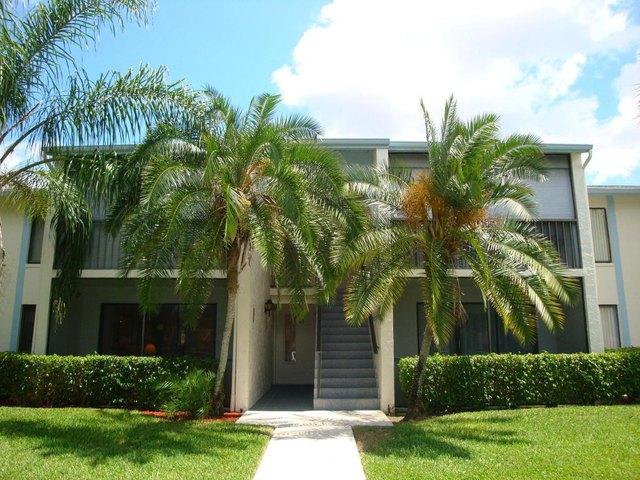 1102 Green Pine Blvd Apt A1, West Palm Beach, FL 33409