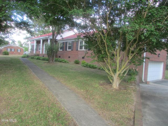 1102 Isaac Weeks Road