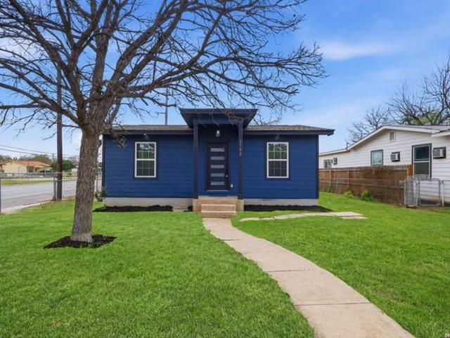 1102 Jewett St, San Antonio, TX 78237