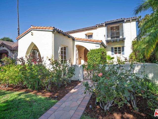 1102 LA Zanja Dr, Glendale, CA 91207