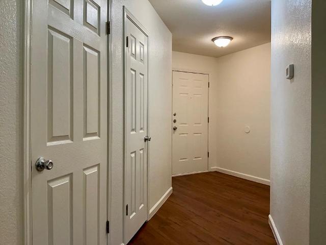 1102 Leah Ln
