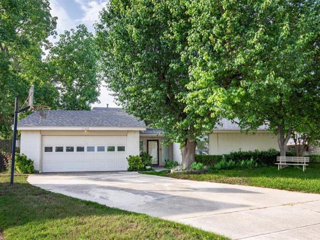 1102 St Croix Court