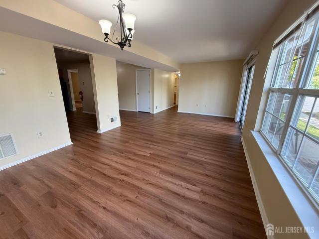 1102 Stony Brook Way