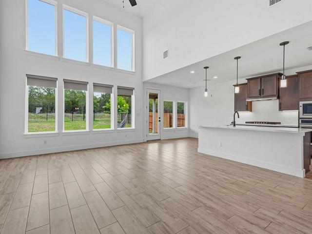 1102 Sage Thrasher Cir, Dripping Springs, TX 78620