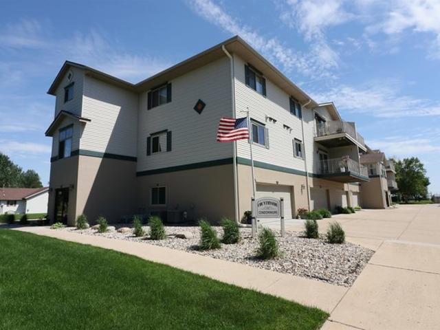 1102 Saint Luke Dr Unit 306, Spencer, IA 51301