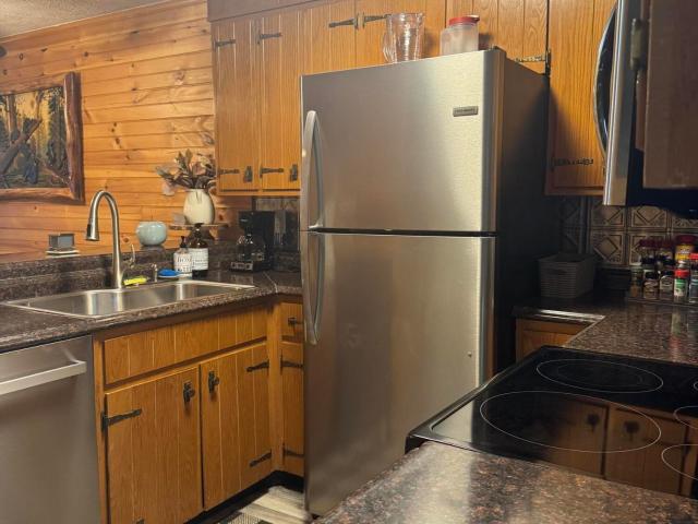 1102 Ski View Drive UNIT 6