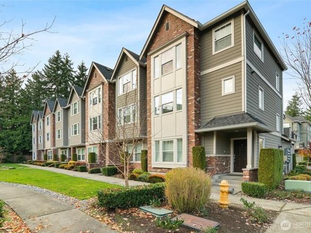 1102 th Dr SE, Everett, WA 98208