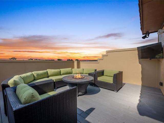 1102 W 15th 1/2 St Unit A, Houston, TX 77008