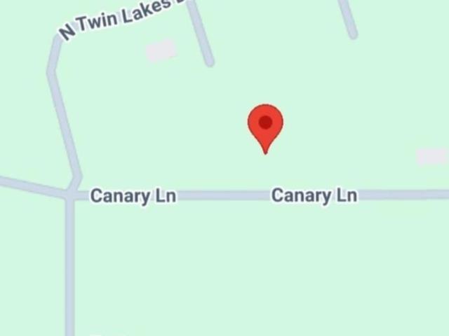 1102 W Canary Lane