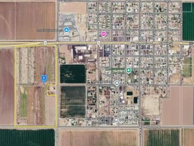 1102 W Baughman Rd, Westmorland, CA 92281