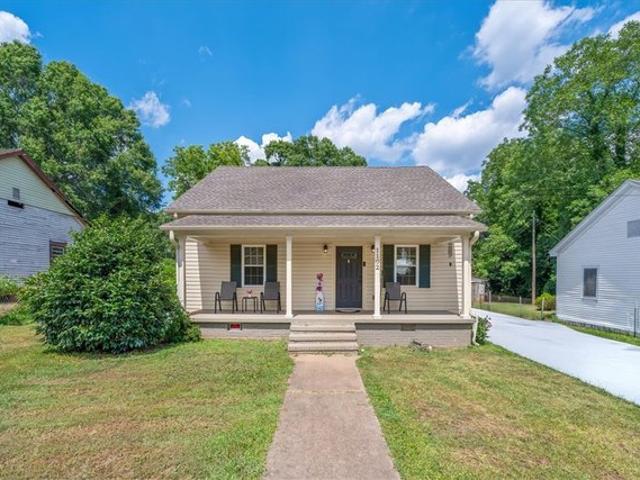 1102 W End Ave, Anderson, SC 29625