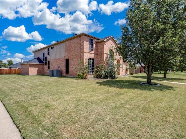1102 Waterside Court