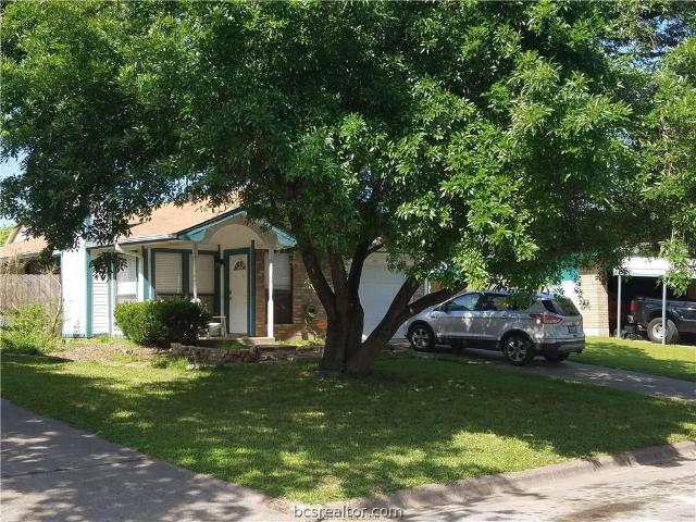 1102 Weatherly Drive
