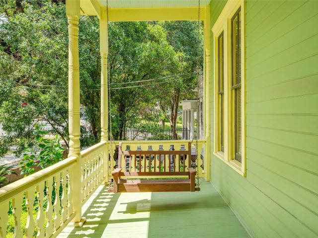 1102 West Ave # 100