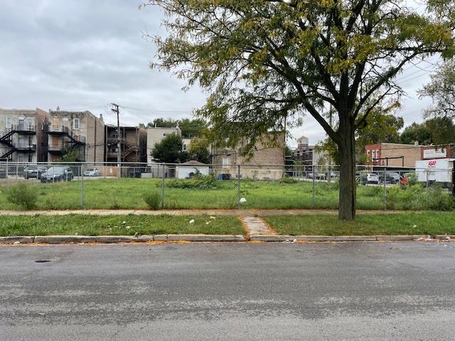 1102 1 S Albany Ave, Chicago, IL 60612 | MLS #12496 | Compass