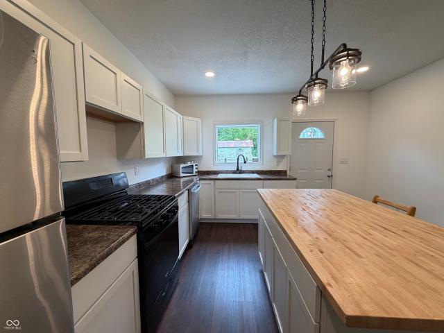 1102 3rd Street