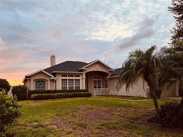1102 93rd St NW, Bradenton, FL 34209