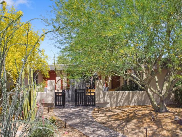 11033 N 74TH Street