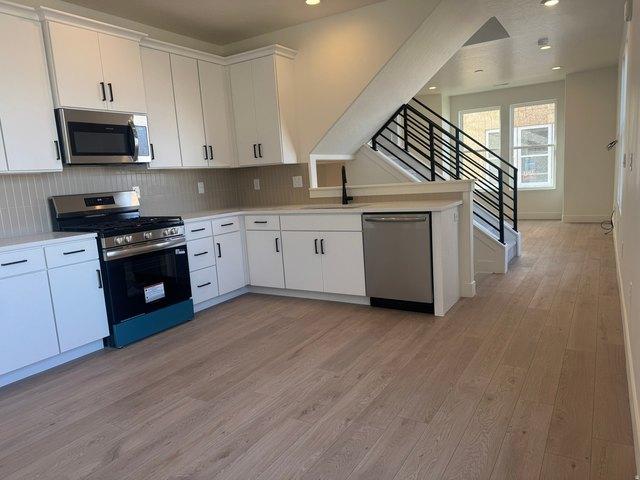 11033 S Freestone Rd Unit 127, South Jordan, UT 84009