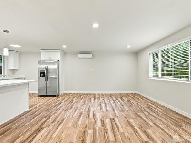 11030 Tempo Lake Drive SE