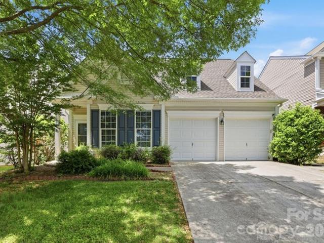 11030 Holm Oak Pl, Charlotte, NC 28262